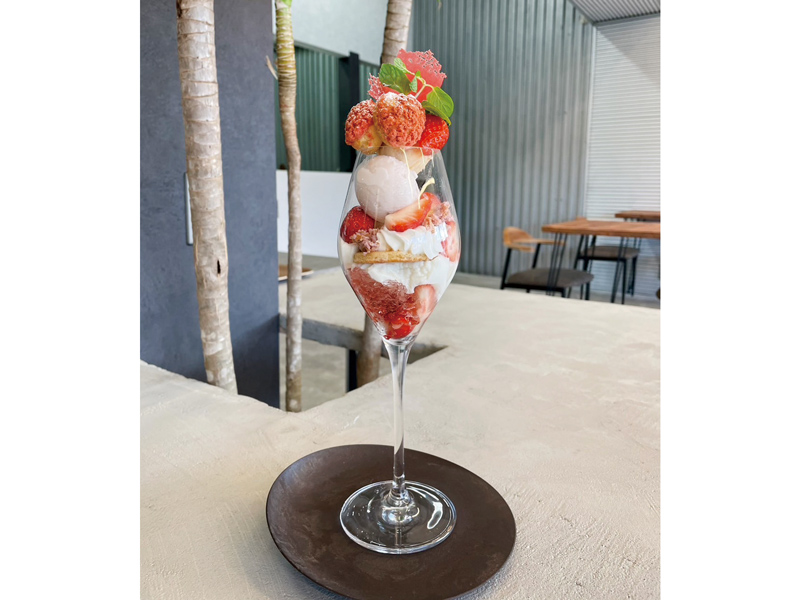 『PLUS ALPHA プラスアルファ』都会的な空間で本格スイーツが楽しめる日常に“＋α”の幸せをくれるカフェ【香川県綾歌郡綾川町】 | 香川県の最新グルメ・観光・イベント情報｜ナイスタウン